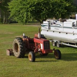 International Harvester 474 in Irwinville, GA - Virtual Globetrotting