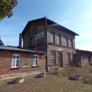 Pszczew train station in Pszczew, Poland - Virtual Globetrotting