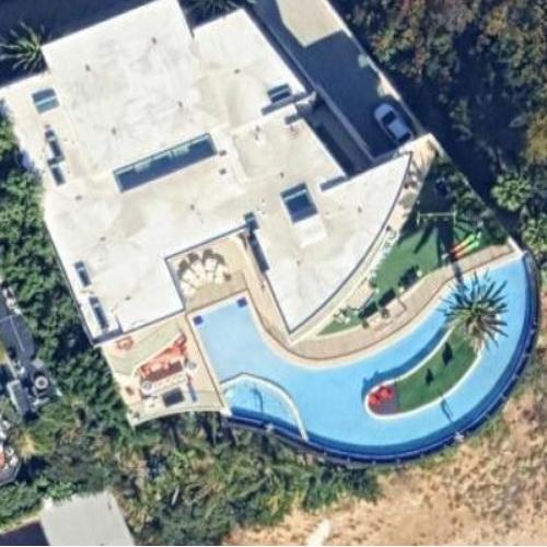 Euphoria Season 3 filming location (Brandon Fontaine house) in Los ...