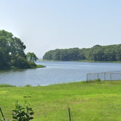 Gates Cove in Warwick, RI - Virtual Globetrotting