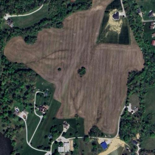 Drake Airport in Sullivan, IN (Google Maps)