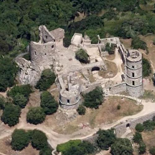 Grimaud Castle in Grimaud, France (Google Maps)