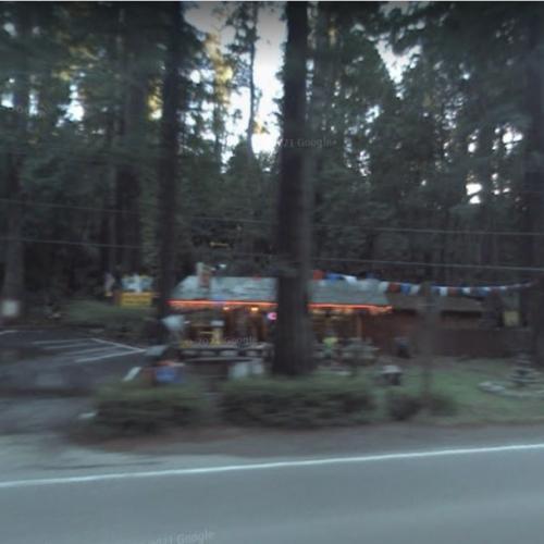 Confusion Hill in Piercy, CA (Google Maps)